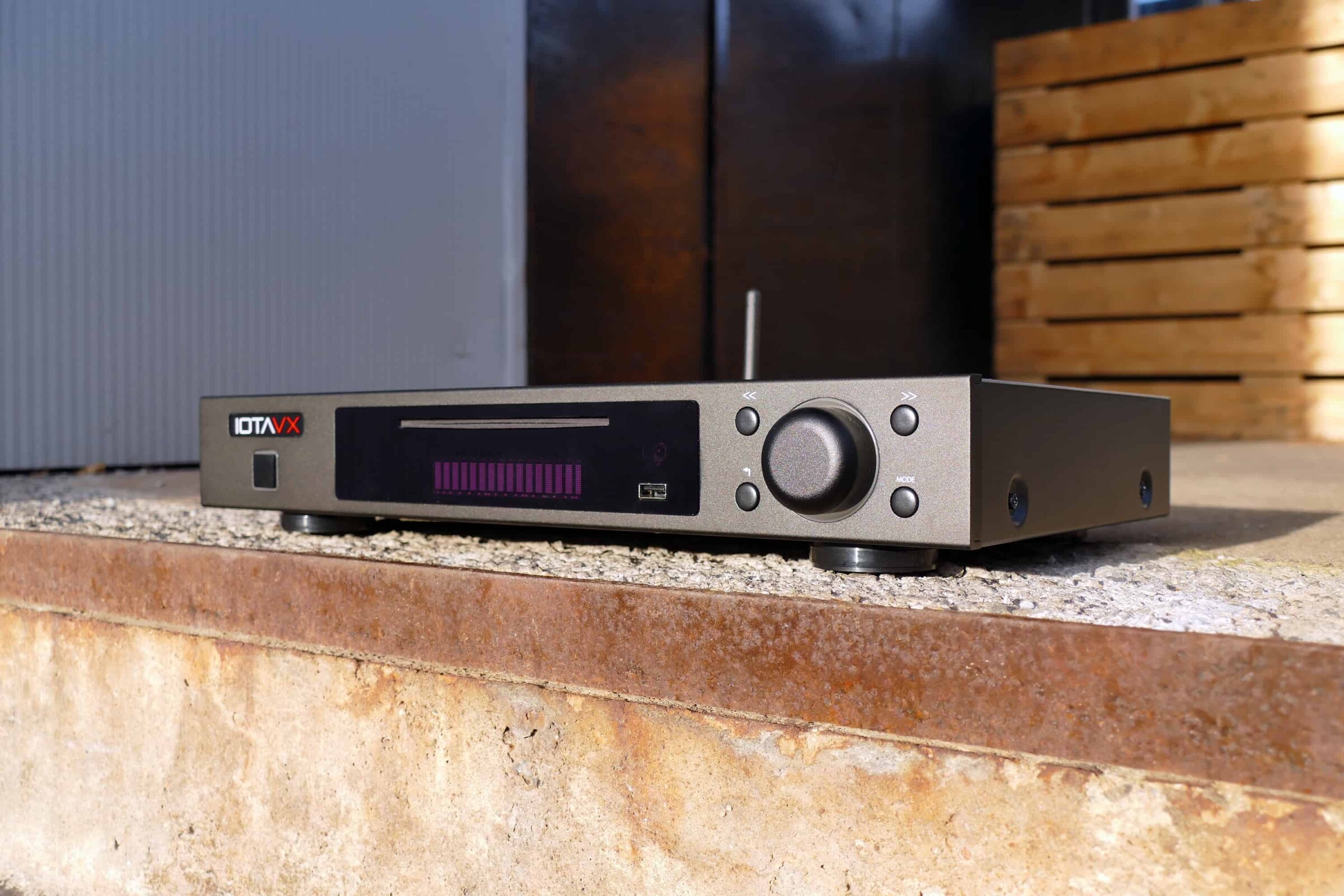 IOTAVX NP3 network CD player - HifiPilot, 599,00
